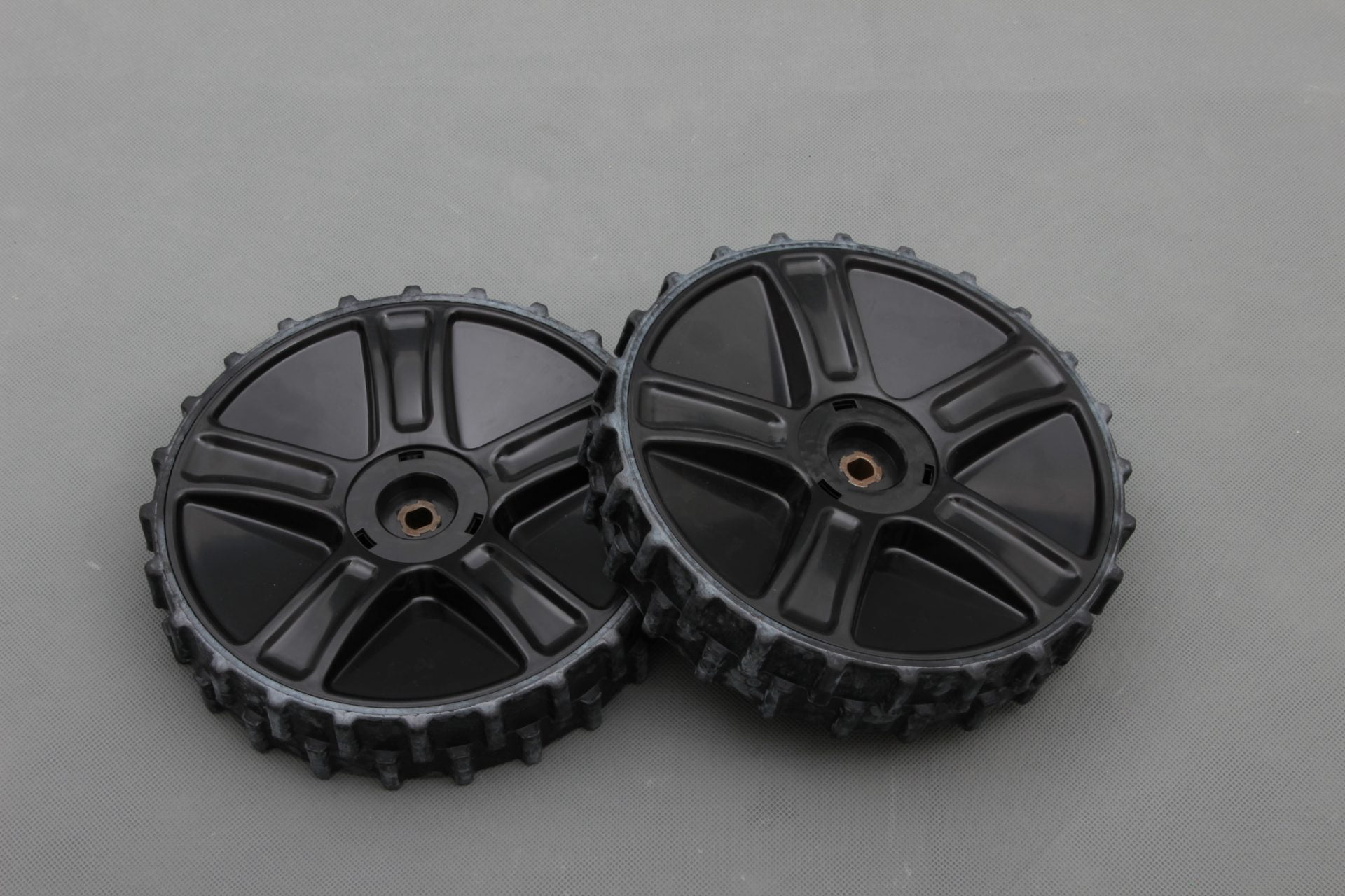 S-510/520 Robot Mower High Traction Wheels Set - Australia Robotic
